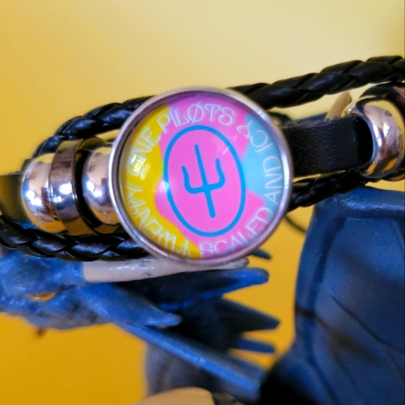 Twenty One Pilots | Jewelry | Handmade Twenty One Pilots Scaled Icy ...